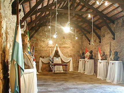 Cuartel de Dragones Maldonado Punta del Este Uruguay Información ...